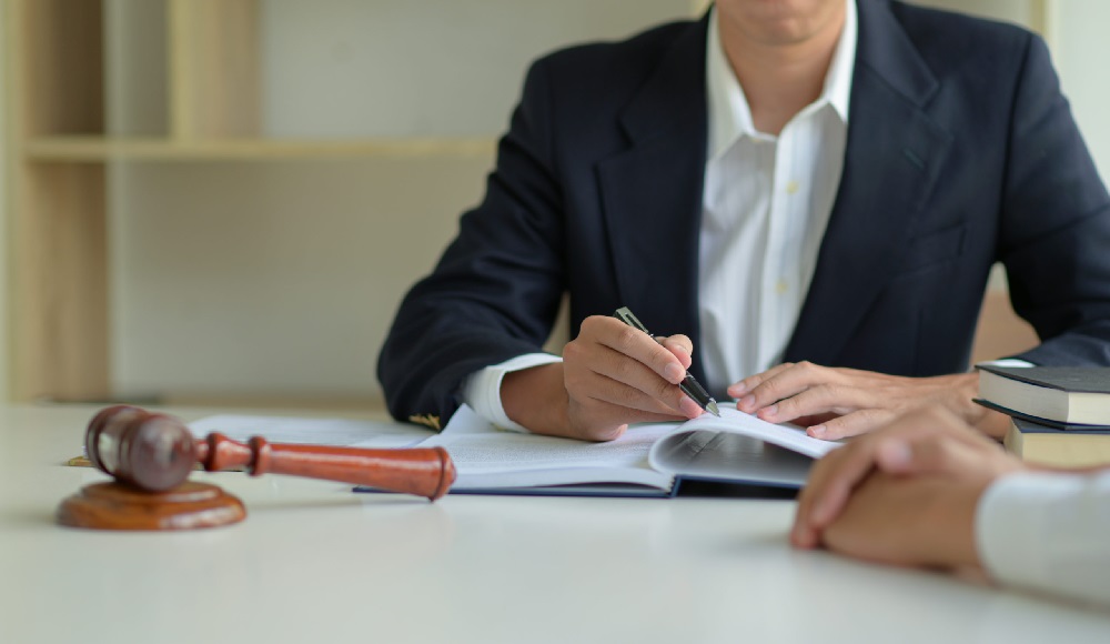 The Cost of Hiring a Traffic Lawyer: Is It Worth It? | Laws Of Bliss